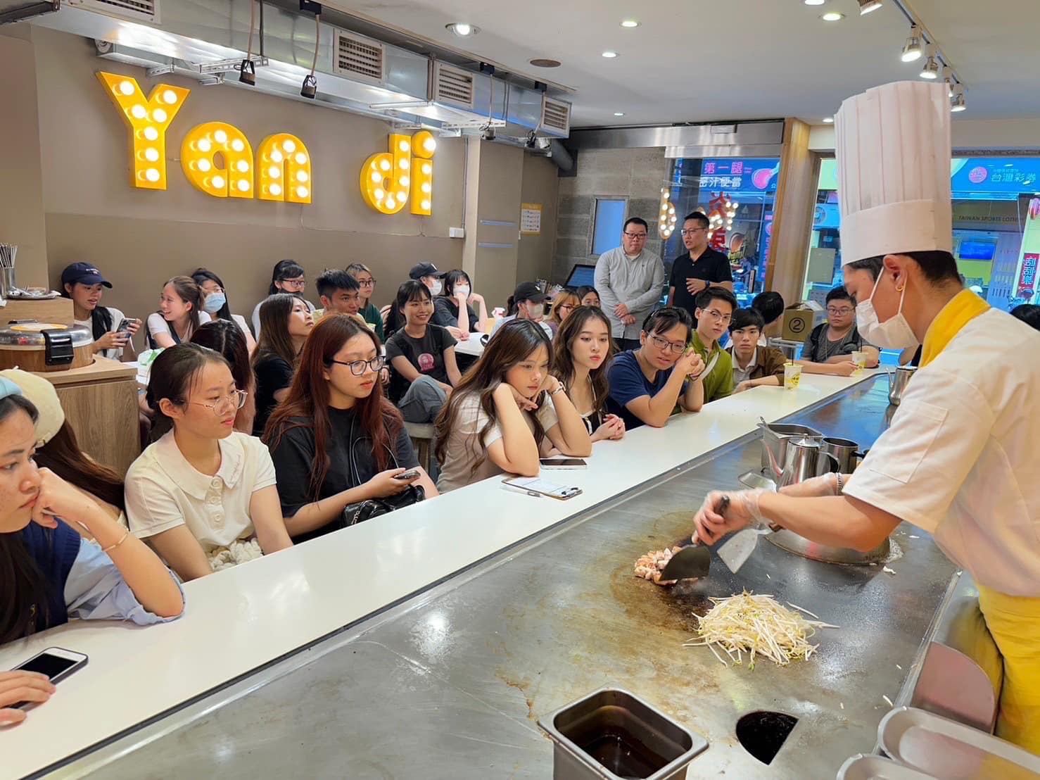 2024 Field Trip – Restaurant Management | Travel & Tourism Program